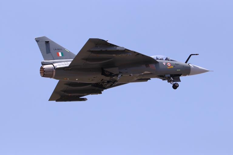 Definitive version of India’s Tejas takes step towards service entry ...